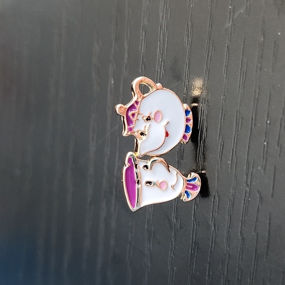 Disney | Jewelry | Disneys Beauty And The Beast Mrs Potts And Chip ...